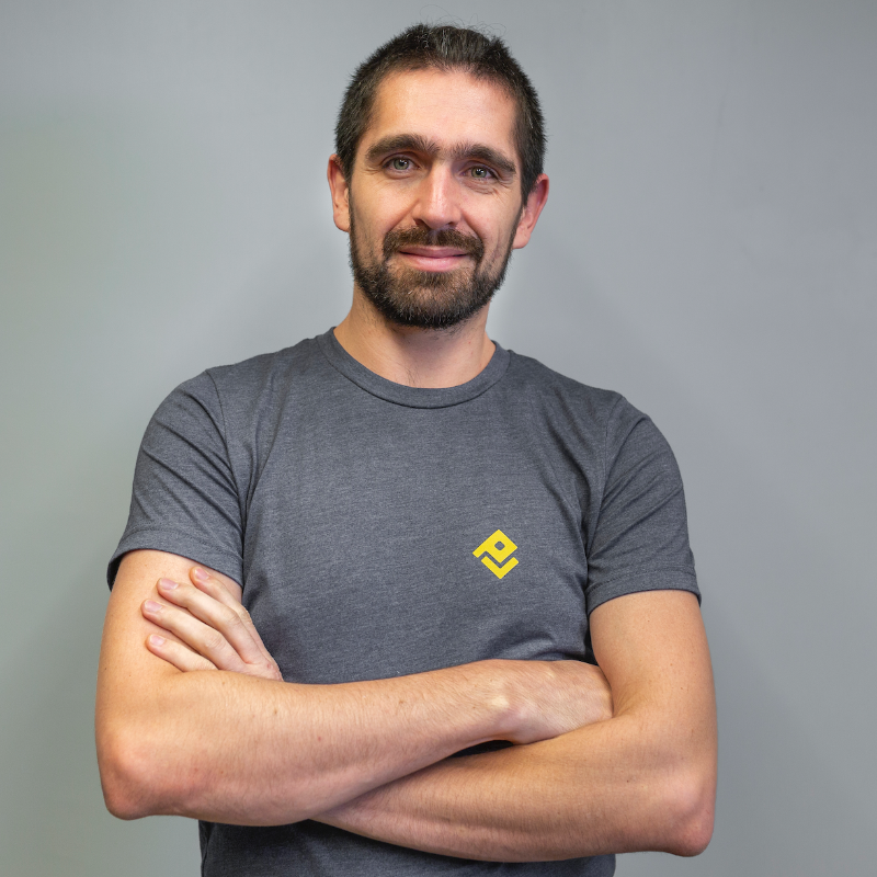 Lucas Uribe - Startups Latam